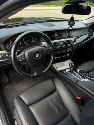 Black BMW 530 2015 in Jonava, with an engine capacity of 2.99 L and mileage of 223 thousand km for 11950 €, photo 18 on AUTOMOTO.COM.LV