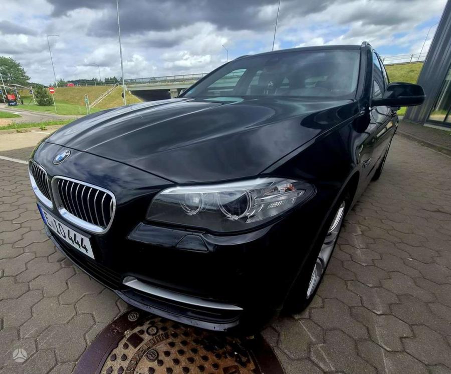 Black BMW 530 2015 in Vilnius, with an engine capacity of 2.99 L and mileage of 293 thousand km for 11200 €, photo 7 on AUTOMOTO.COM.LV