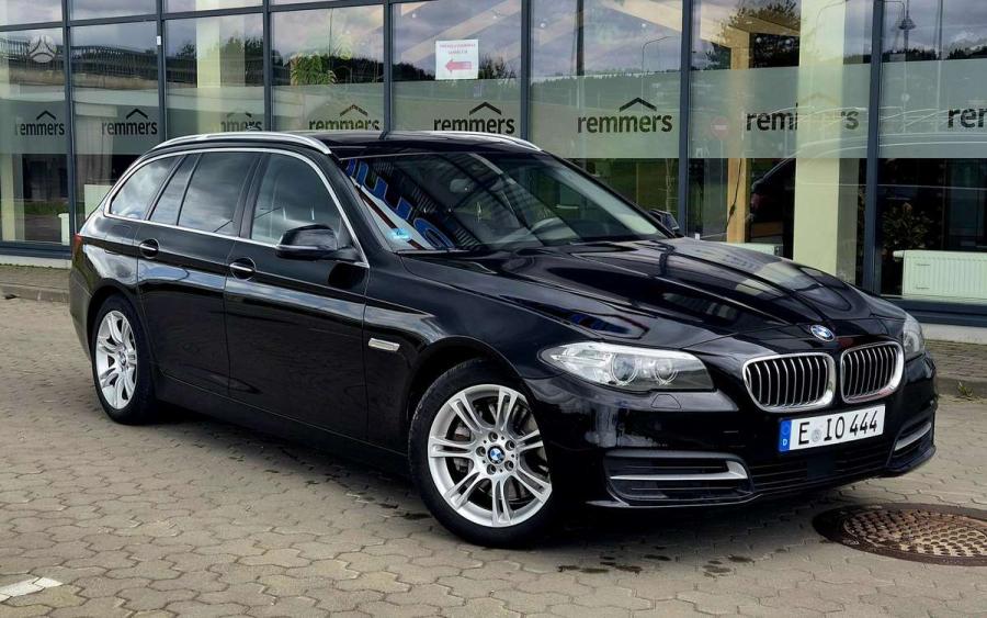 Black BMW 530 2015 in Vilnius, with an engine capacity of 2.99 L and mileage of 293 thousand km for 11200 €, photo 10 on AUTOMOTO.COM.LV