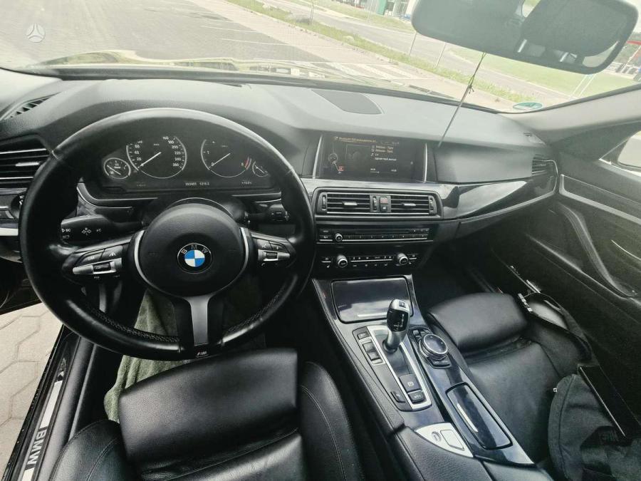 Black BMW 530 2015 in Vilnius, with an engine capacity of 2.99 L and mileage of 293 thousand km for 11200 €, photo 27 on AUTOMOTO.COM.LV