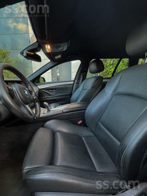 Black BMW 530 2015 in Riga, with an engine capacity of 3.00 L and mileage of 299 thousand km for 11490 €, photo 6 on AUTOMOTO.COM.LV