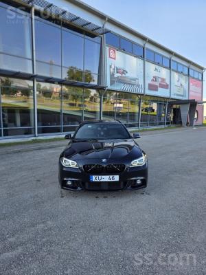 Black BMW 530 2015 in Valmiera, with an engine capacity of 3.00 L and mileage of 395 thousand km for 13200 €, photo 9 on AUTOMOTO.COM.LV