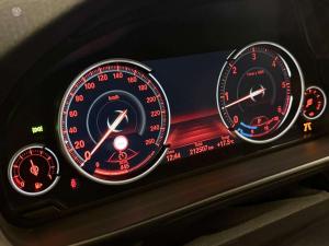 Black BMW 530 2015 in Marijampole, with an engine capacity of 2.99 L and mileage of 213 thousand km for 11850 €, photo 9 on AUTOMOTO.COM.LV