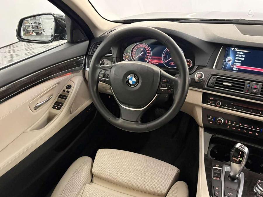 Black BMW 530 2015 in Marijampole, with an engine capacity of 2.99 L and mileage of 213 thousand km for 11850 €, photo 17 on AUTOMOTO.COM.LV