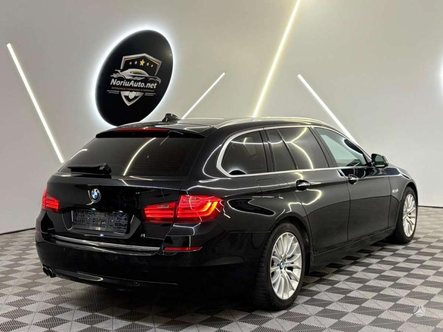 Black BMW 530 2015 in Marijampole, with an engine capacity of 2.99 L and mileage of 213 thousand km for 11850 €, photo 34 on AUTOMOTO.COM.LV