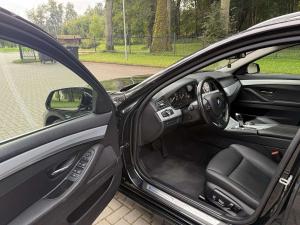 Черный БМВ 530 2015 в Вильнюс, объемом двигателя 2.99 л и пробегом 270 тыс. км за 10650 €, фото 10 на AUTOMOTO.COM.LV