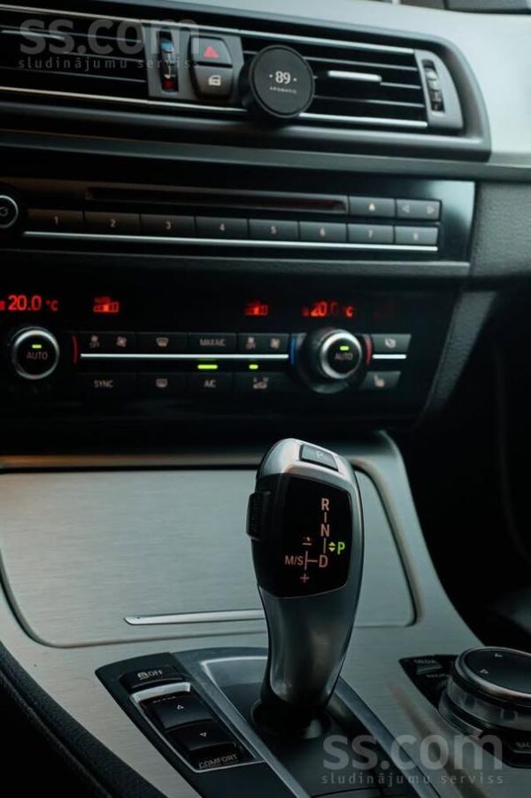 Melns BMW 530 2015 Daugavpils, ar dzinēja tilpumu 3.00 L un nobraukumu 269 tūkst. km par 14000 €, foto 8 vietnē AUTOMOTO.COM.LV