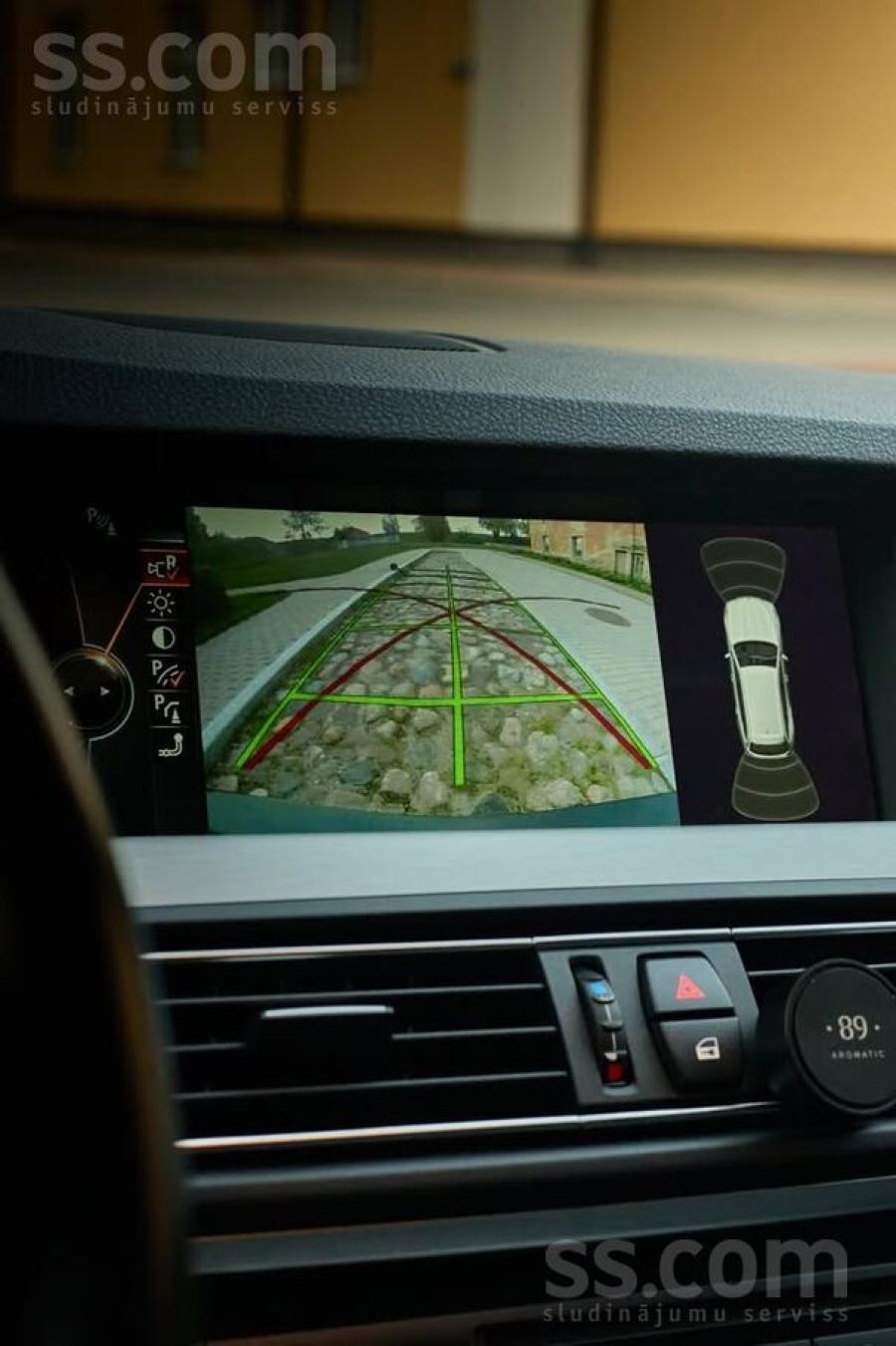 Melns BMW 530 2015 Daugavpils, ar dzinēja tilpumu 3.00 L un nobraukumu 269 tūkst. km par 14000 €, foto 12 vietnē AUTOMOTO.COM.LV