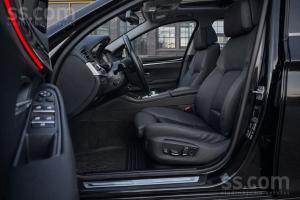 Melns BMW 530 2016 Rīga, ar dzinēja tilpumu 3.00 L un nobraukumu 315 tūkst. km par 13690 €, foto 16 vietnē AUTOMOTO.COM.LV