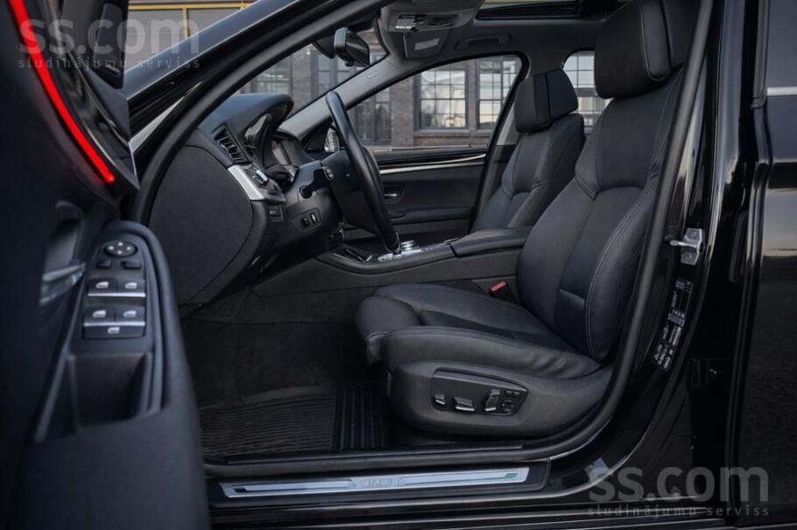 Melns BMW 530 2016 Rīga, ar dzinēja tilpumu 3.00 L un nobraukumu 315 tūkst. km par 13690 €, foto 16 vietnē AUTOMOTO.COM.LV