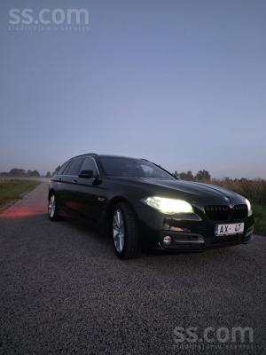 Black BMW 530 2016 in Riga, with an engine capacity of 3.00 L and mileage of 257 thousand km for 13500 €, photo 3 on AUTOMOTO.COM.LV
