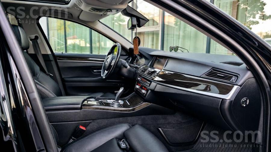 Melns BMW 530 2016 Rīga, ar dzinēja tilpumu 3.00 L un nobraukumu 0 tūkst. km par 12200 €, foto 18 vietnē AUTOMOTO.COM.LV