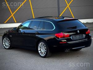Black BMW 530 2016 in Riga, with an engine capacity of 3.00 L and mileage of 0 thousand km for 11900 €, photo 9 on AUTOMOTO.COM.LV