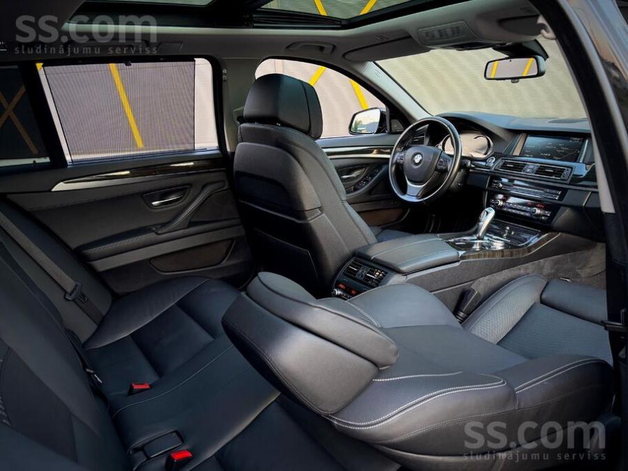 Black BMW 530 2016 in Riga, with an engine capacity of 3.00 L and mileage of 0 thousand km for 11900 €, photo 10 on AUTOMOTO.COM.LV