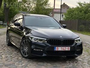 Black BMW 530 2017 in Jelgava, with an engine capacity of 3.00 L and mileage of 290 thousand km for 21350 €, photo 3 on AUTOMOTO.COM.LV