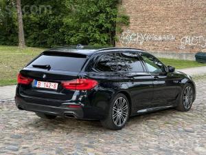 Black BMW 530 2017 in Jelgava, with an engine capacity of 3.00 L and mileage of 290 thousand km for 21350 €, photo 8 on AUTOMOTO.COM.LV