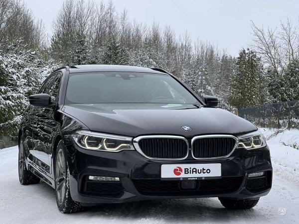 Black BMW 530 2017 in Utena, with an engine capacity of 2.99 L and mileage of 265 thousand km for 20950 €, photo 4 on AUTOMOTO.COM.LV