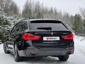 Black BMW 530 2017 in Utena, with an engine capacity of 2.99 L and mileage of 265 thousand km for 20950 €, photo 9 on AUTOMOTO.COM.LV