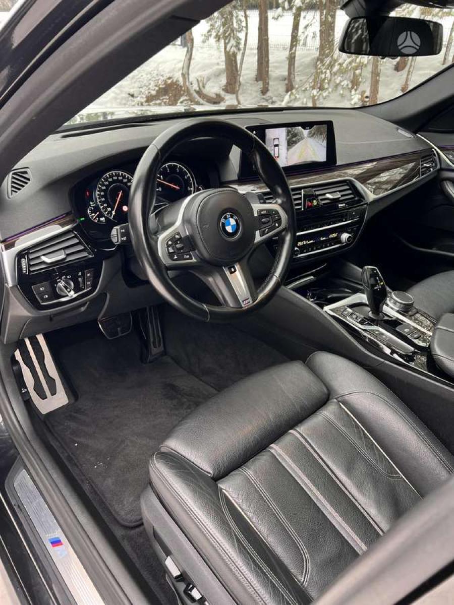 Black BMW 530 2017 in Utena, with an engine capacity of 2.99 L and mileage of 265 thousand km for 20950 €, photo 17 on AUTOMOTO.COM.LV
