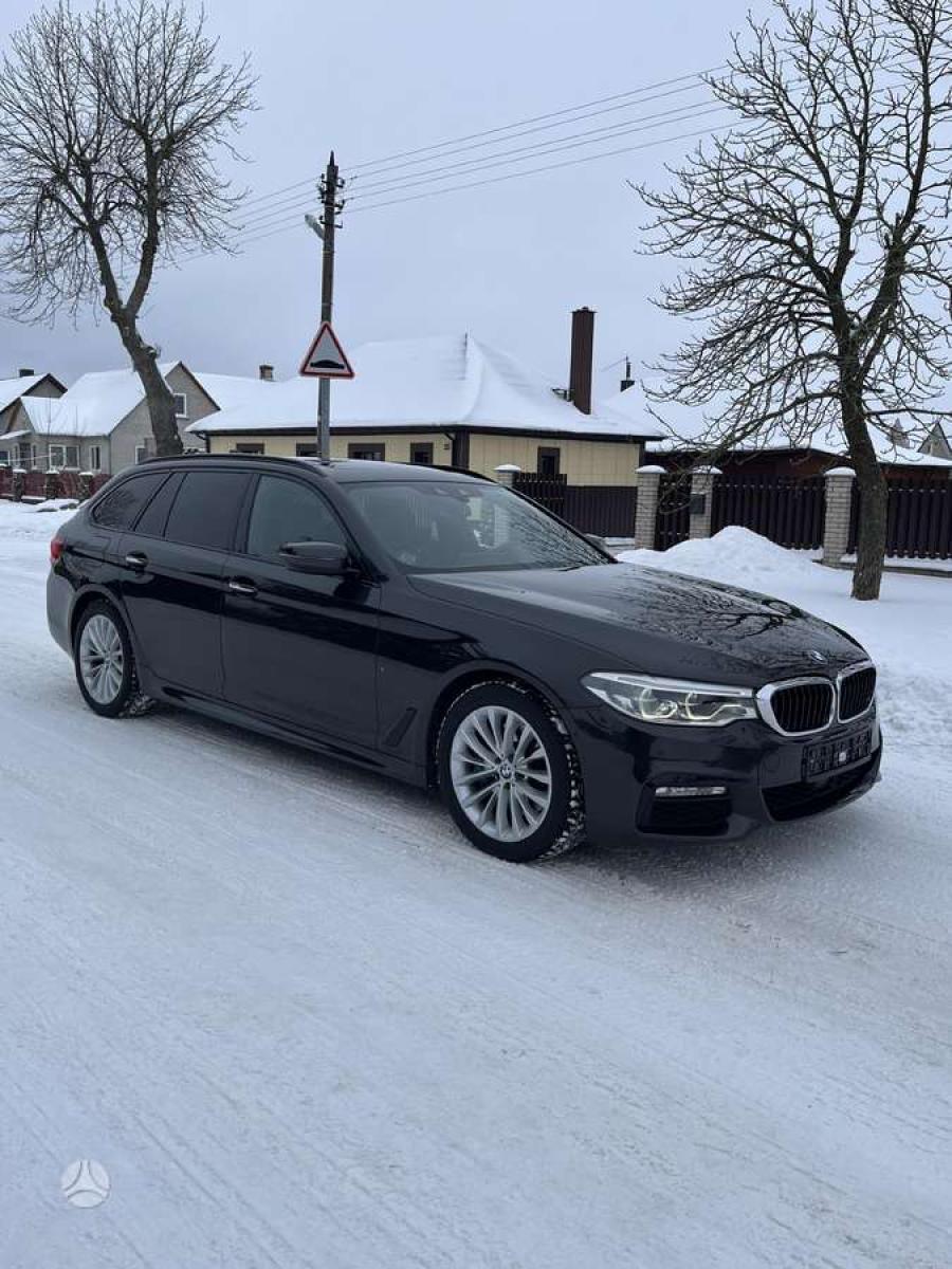 Black BMW 530 2017 in Vilnius, with an engine capacity of 2.99 L and mileage of 275 thousand km for 21600 €, photo 4 on AUTOMOTO.COM.LV