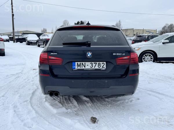 Black BMW 530 2017 in Riga, with an engine capacity of 3.00 L and mileage of 0 thousand km for 14500 €, photo 7 on AUTOMOTO.COM.LV