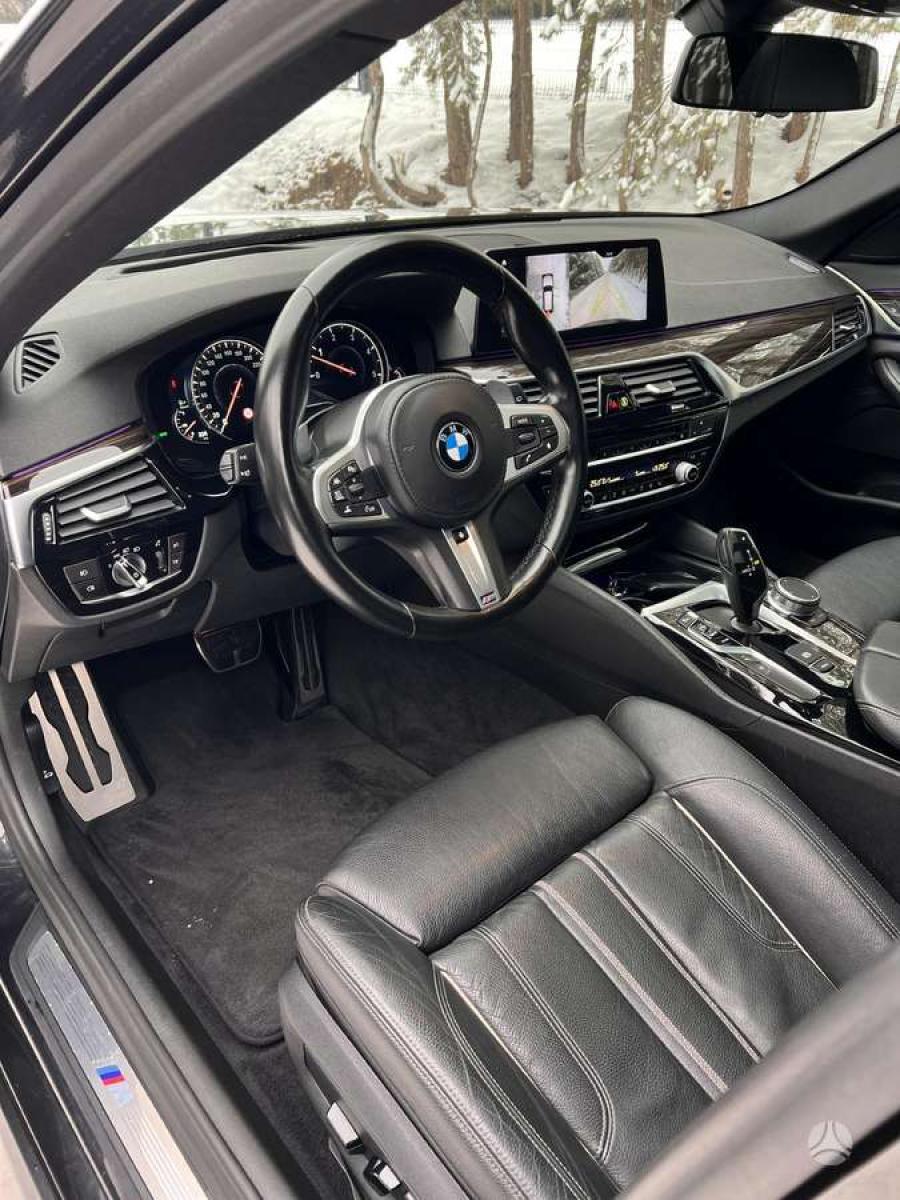 Melns BMW 530 2017 Utena, ar dzinēja tilpumu 2.99 L un nobraukumu 260 tūkst. km par 19800 €, foto 20 vietnē AUTOMOTO.COM.LV