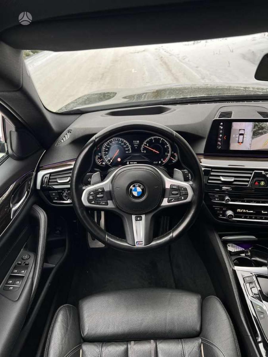 Melns BMW 530 2017 Utena, ar dzinēja tilpumu 2.99 L un nobraukumu 260 tūkst. km par 19800 €, foto 23 vietnē AUTOMOTO.COM.LV