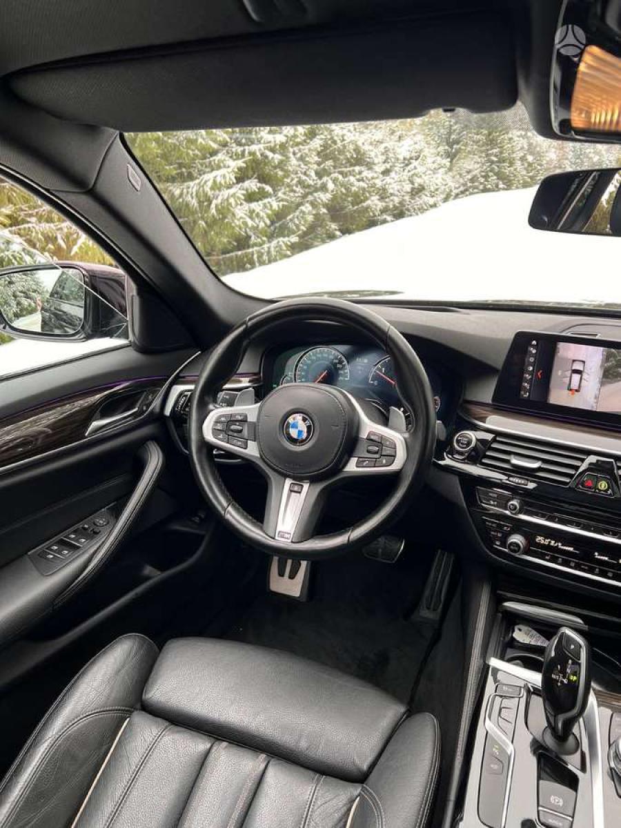 Melns BMW 530 2017 Utena, ar dzinēja tilpumu 2.99 L un nobraukumu 260 tūkst. km par 19800 €, foto 24 vietnē AUTOMOTO.COM.LV