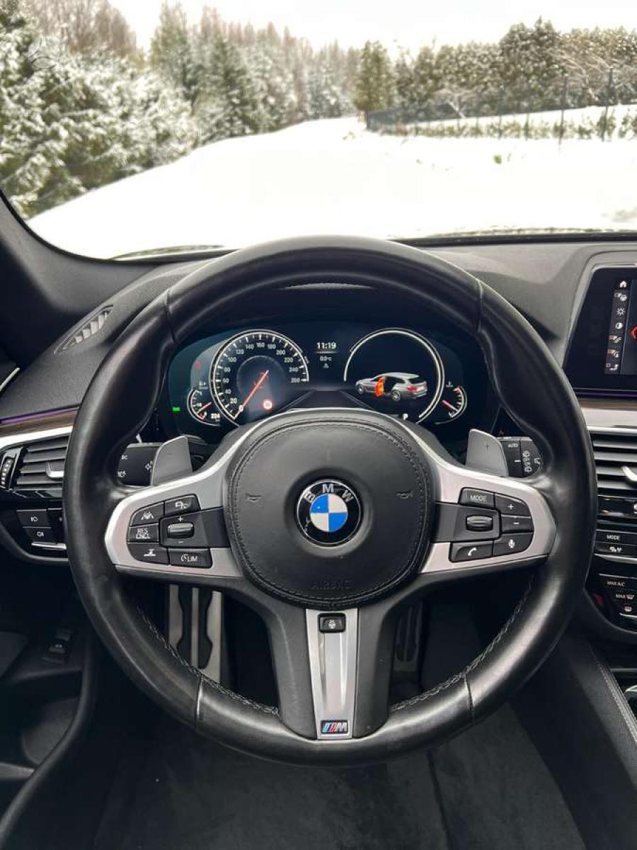 Melns BMW 530 2017 Utena, ar dzinēja tilpumu 2.99 L un nobraukumu 260 tūkst. km par 19800 €, foto 31 vietnē AUTOMOTO.COM.LV