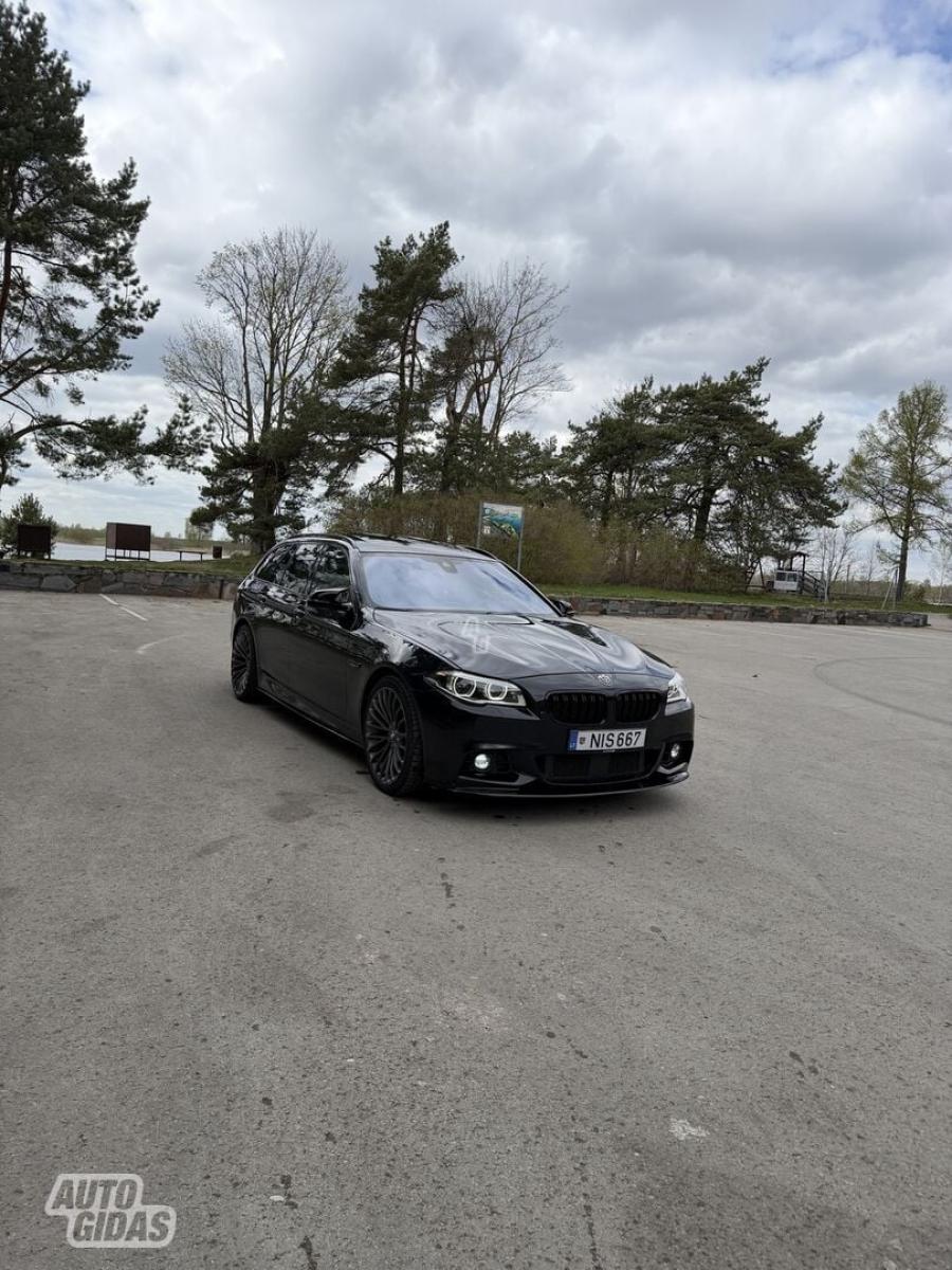 Black BMW 530 2017 in Siauliai, with an engine capacity of 3.00 L and mileage of 290 thousand km for 15000 €, photo 5 on AUTOMOTO.COM.LV