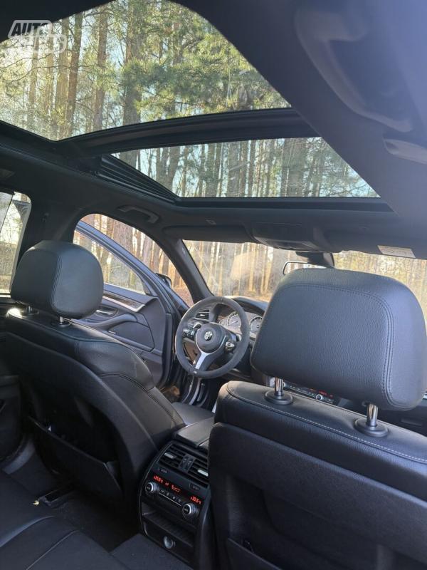 Melns BMW 530 2017 Šauļi, ar dzinēja tilpumu 3.00 L un nobraukumu 290 tūkst. km par 15000 €, foto 10 vietnē AUTOMOTO.COM.LV