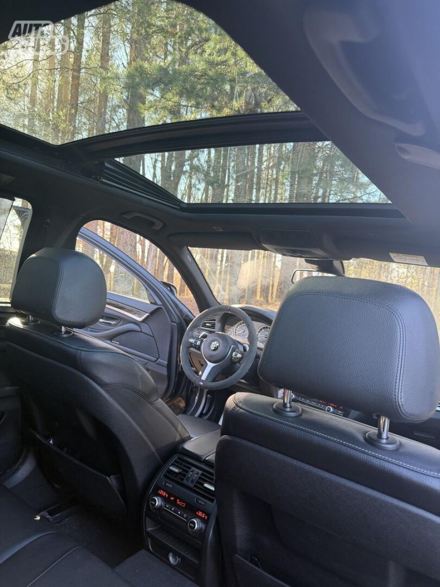 Black BMW 530 2017 in Siauliai, with an engine capacity of 3.00 L and mileage of 290 thousand km for 15000 €, photo 11 on AUTOMOTO.COM.LV