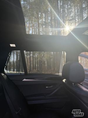 Black BMW 530 2017 in Siauliai, with an engine capacity of 3.00 L and mileage of 290 thousand km for 15000 €, photo 12 on AUTOMOTO.COM.LV