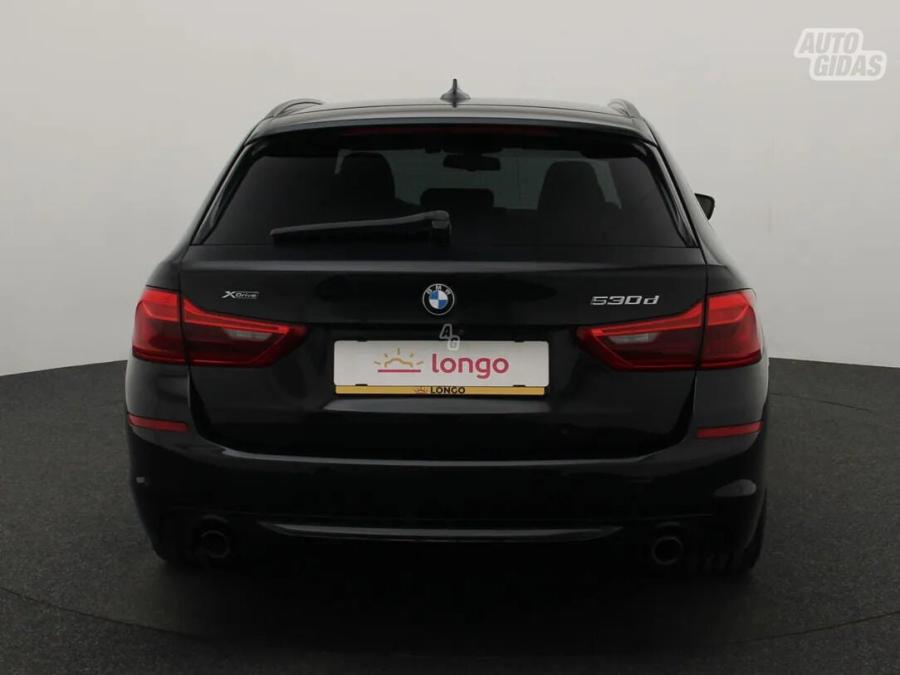 Black BMW 530 2017 in Vilnius, with an engine capacity of 3.00 L and mileage of 195 thousand km for 21899 €, photo 6 on AUTOMOTO.COM.LV