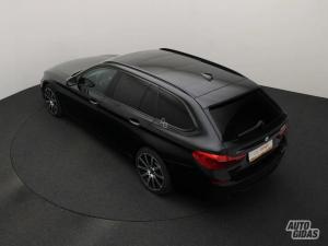 Black BMW 530 2017 in Vilnius, with an engine capacity of 3.00 L and mileage of 195 thousand km for 21899 €, photo 13 on AUTOMOTO.COM.LV