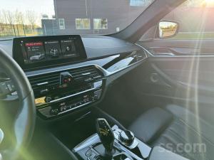 Melns BMW 530 2017 Valmiera, ar dzinēja tilpumu 3.00 L un nobraukumu 249 tūkst. km par 22500 €, foto 13 vietnē AUTOMOTO.COM.LV