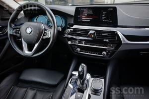 Melns BMW 530 2017 Tukums, ar dzinēja tilpumu 2.00 L un nobraukumu 199 tūkst. km par 18990 €, foto 17 vietnē AUTOMOTO.COM.LV
