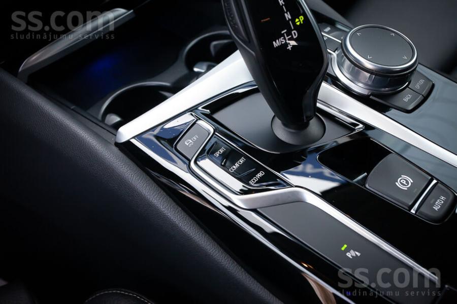 Melns BMW 530 2017 Tukums, ar dzinēja tilpumu 2.00 L un nobraukumu 199 tūkst. km par 18990 €, foto 32 vietnē AUTOMOTO.COM.LV