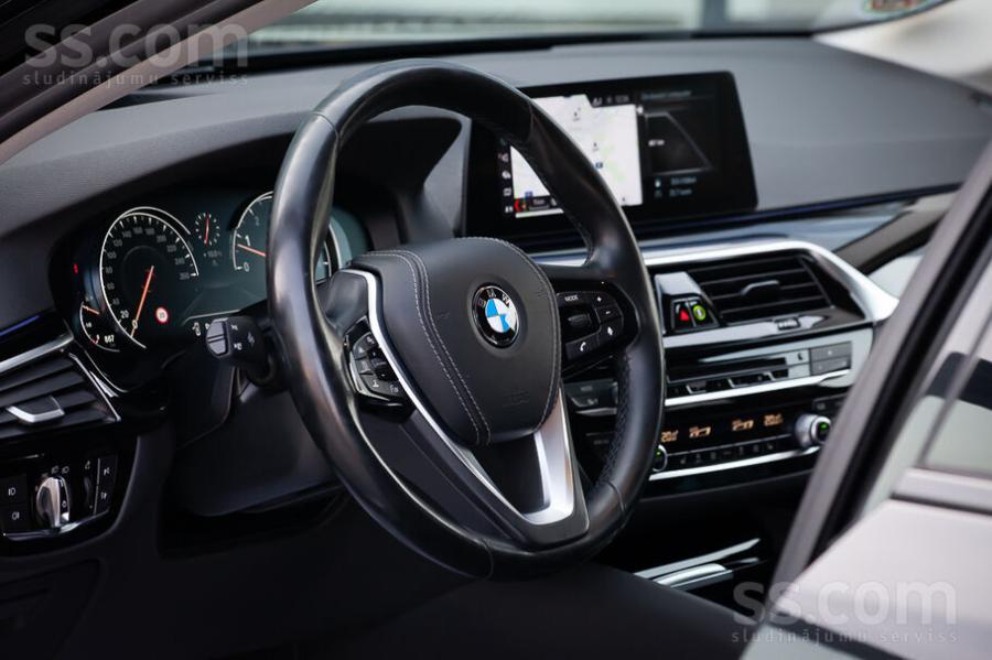 Melns BMW 530 2017 Tukums, ar dzinēja tilpumu 2.00 L un nobraukumu 199 tūkst. km par 18990 €, foto 35 vietnē AUTOMOTO.COM.LV