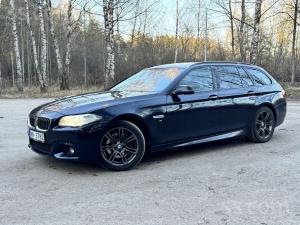 Black BMW 530 2017 in Riga, with an engine capacity of 3.00 L and mileage of 271 thousand km for 11500 €, photo 4 on AUTOMOTO.COM.LV