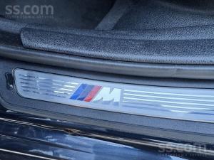 Black BMW 530 2017 in Riga, with an engine capacity of 3.00 L and mileage of 271 thousand km for 11500 €, photo 15 on AUTOMOTO.COM.LV