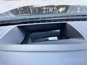 Black BMW 530 2017 in Riga, with an engine capacity of 3.00 L and mileage of 271 thousand km for 11500 €, photo 24 on AUTOMOTO.COM.LV