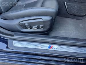 Black BMW 530 2017 in Riga, with an engine capacity of 3.00 L and mileage of 271 thousand km for 11500 €, photo 36 on AUTOMOTO.COM.LV