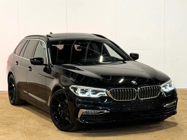 Black BMW 530 2017 in Jurmala, with an engine capacity of 3.00 L and mileage of 218 thousand km for 19995 €, photo 3 on AUTOMOTO.COM.LV