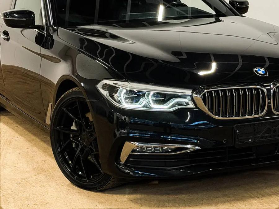 Melns BMW 530 2017 Jūrmala, ar dzinēja tilpumu 3.00 L un nobraukumu 218 tūkst. km par 19995 €, foto 5 vietnē AUTOMOTO.COM.LV