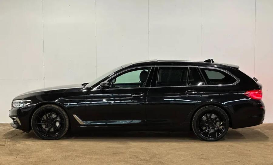 Melns BMW 530 2017 Jūrmala, ar dzinēja tilpumu 3.00 L un nobraukumu 218 tūkst. km par 19995 €, foto 16 vietnē AUTOMOTO.COM.LV