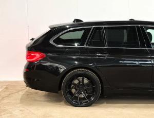 Melns BMW 530 2017 Jūrmala, ar dzinēja tilpumu 3.00 L un nobraukumu 218 tūkst. km par 19995 €, foto 17 vietnē AUTOMOTO.COM.LV