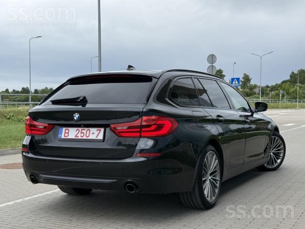 Black BMW 530 2017 in Rezekne, with an engine capacity of 3.00 L and mileage of 265 thousand km for 18990 €, photo 5 on AUTOMOTO.COM.LV