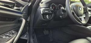 Black BMW 530 2017 in Siauliai, with an engine capacity of 2.99 L and mileage of 268 thousand km for 17900 €, photo 11 on AUTOMOTO.COM.LV