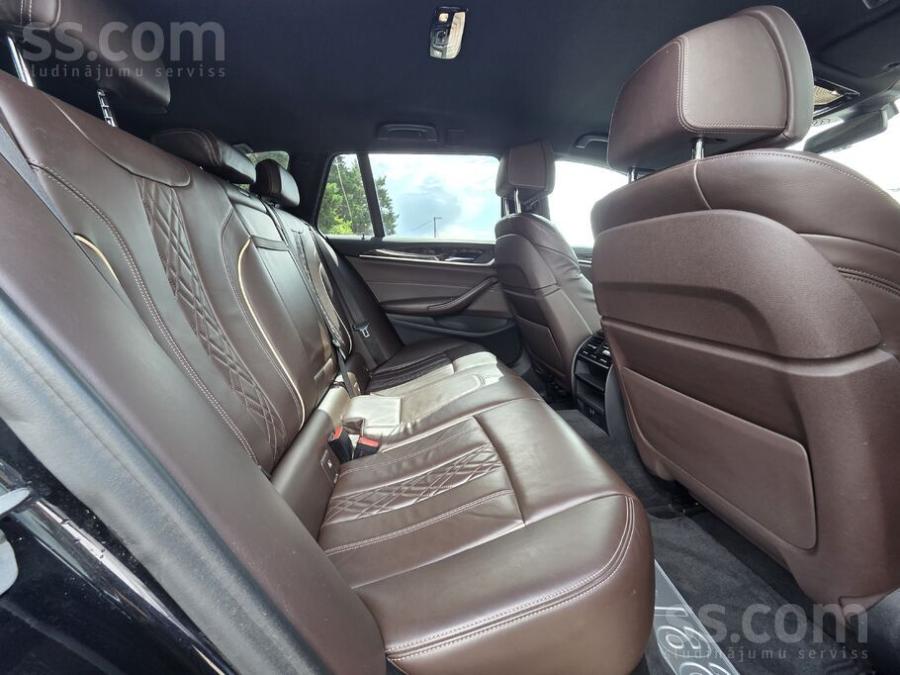 Melns BMW 530 2017 Rīga, ar dzinēja tilpumu 3.00 L un nobraukumu 274 tūkst. km par 16950 €, foto 8 vietnē AUTOMOTO.COM.LV